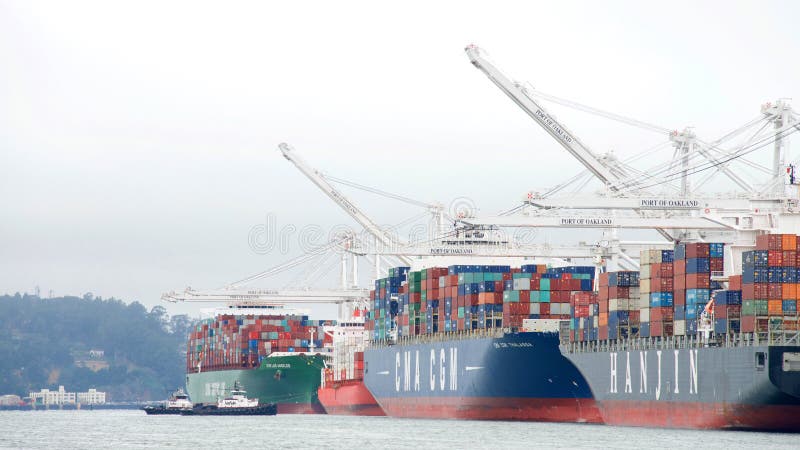 Multiple Cargo Ships Loading at the Port of Oakland Editorial Stock ...
