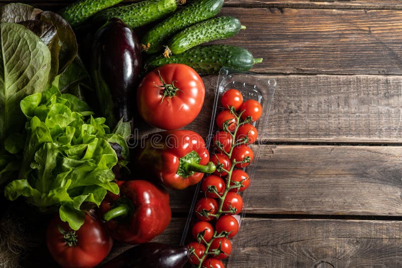 Multiple Fresh Organic Vegetables on a Wooden Background Stock Image ...