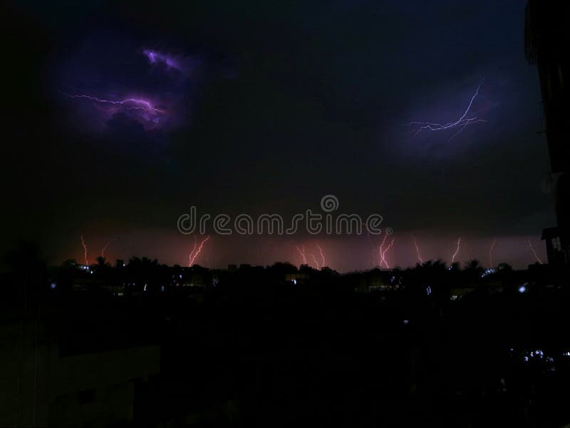 Multiple Lightning Strikes in the Night Skies Stock Image - Image of ...