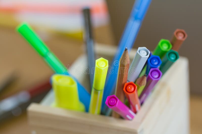 Multiple Pens There are Different Colours. Put it in a Wooden Box on ...