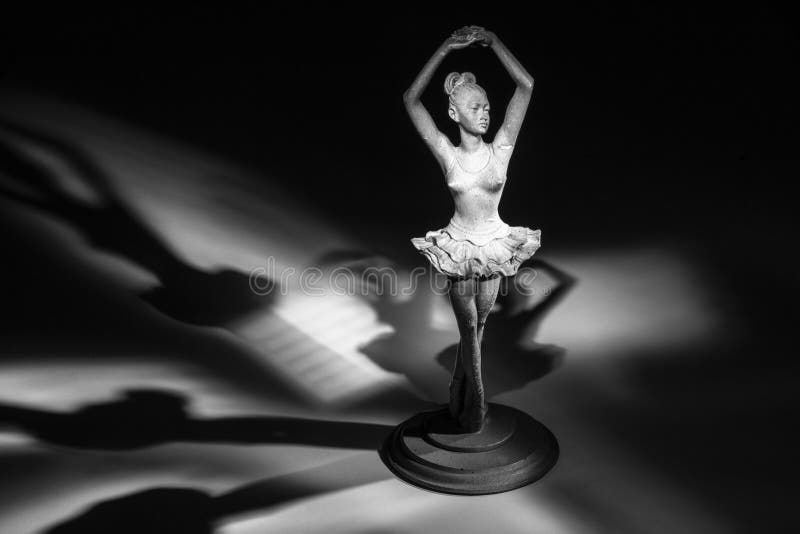 Multiple Shadows on a Statue Stock Image - Image of sculpture, lady ...