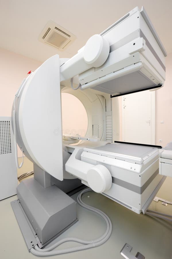 Multipurpose gamma camera stock photo. Image of diagnostics - 18155882