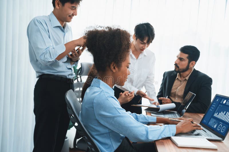 264 Computer Screen Employee Dashboard Stock Photos - Free & Royalty ...