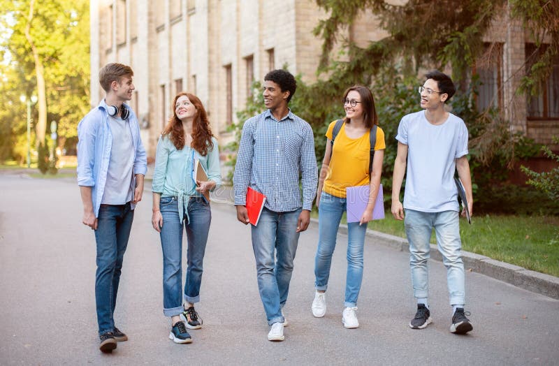 648 Diverse College Students Walking Campus Stock Photos - Free ...
