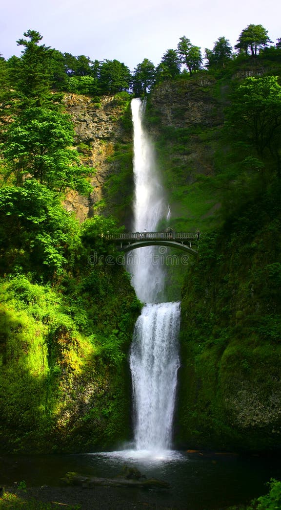Multnomah falls stock image. Image of high, multnomah - 2039057