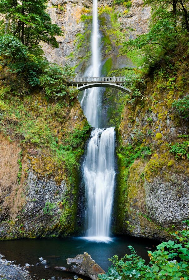 Multnomah falls oregon stock photo. Image of nature, columbia - 849736