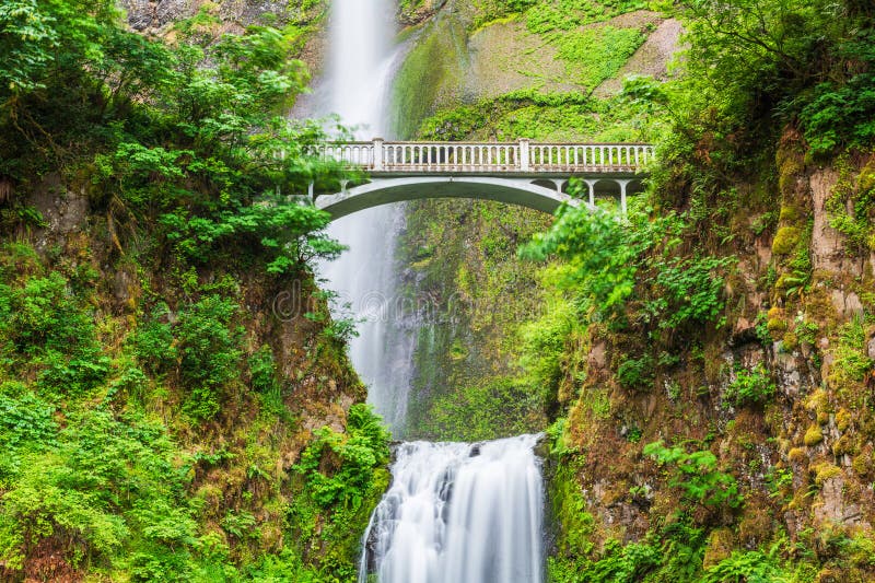 Multnomah Falls, Oregon, USA Located in the Columbia River Gorge Stock ...