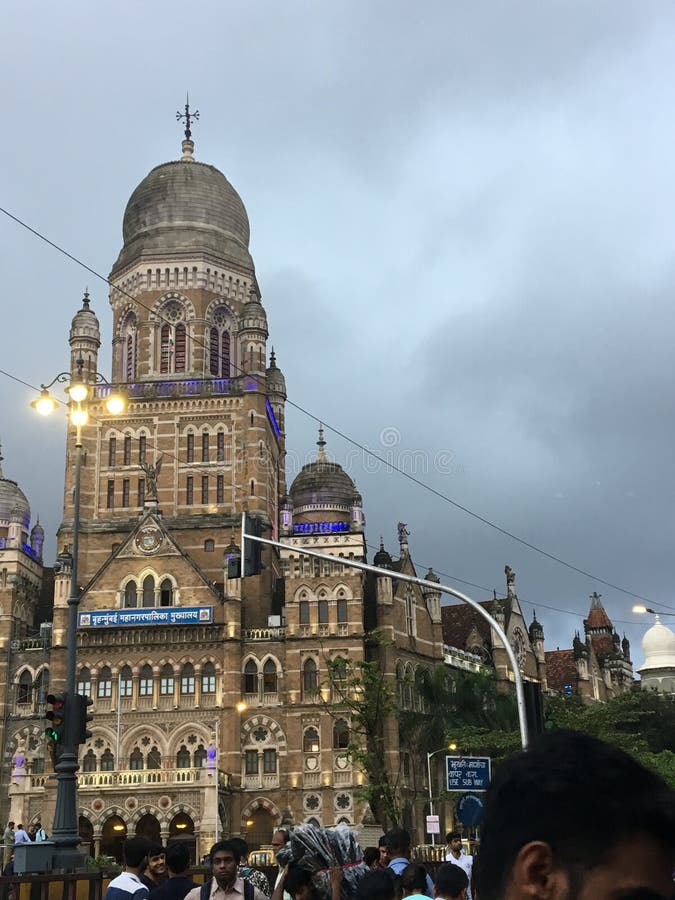 Mumbai CST editorial photo. Image of mumbai, street - 152597881