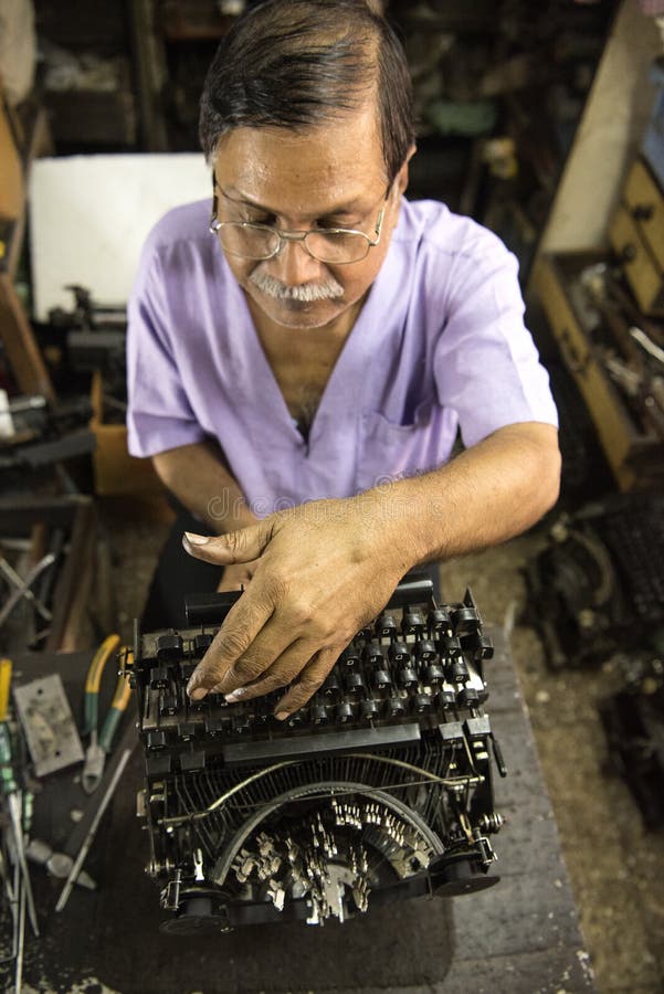 Manual Typewriter Technician Editorial Stock Photo - Image of ...