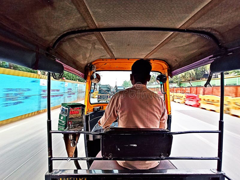 Rickshaw in Mumbai editorial stock photo. Image of passenger - 28116898