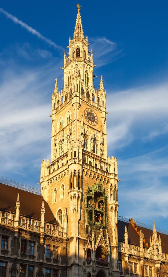 Munchen new town hall stock image. Image of historic - 34596987