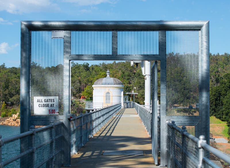 Mundaring Weir Dam stock image. Image of perth, hertiage - 43879273