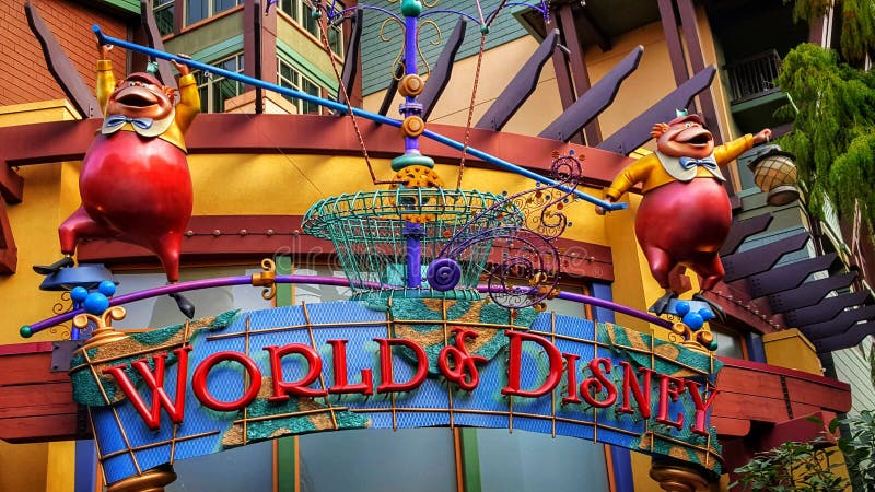 Mundo de Disney fotografía editorial. Imagen de disney - 114026507