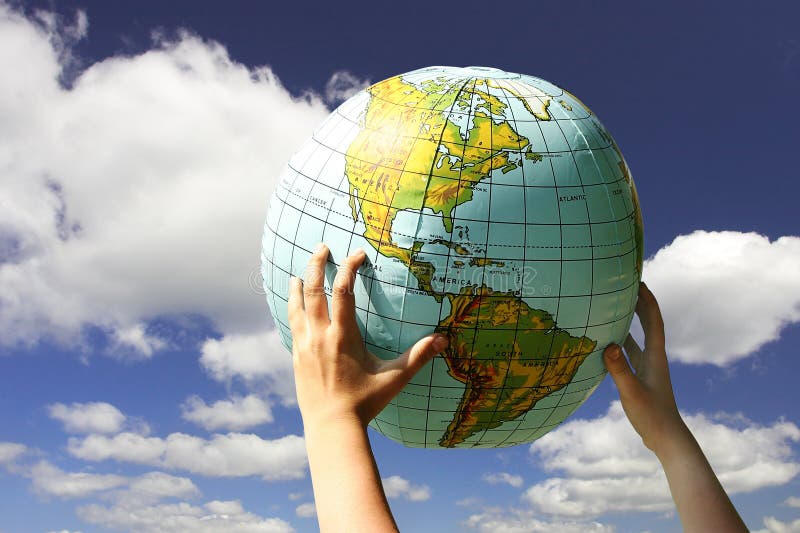 Mundo En Las Nuestras Manos Foto de archivo - Imagen de dedos, humano ...