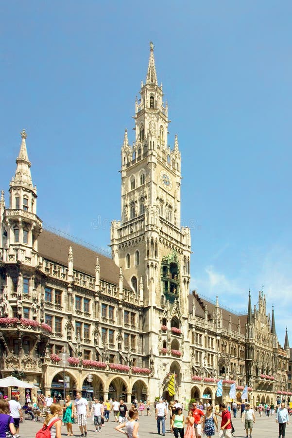 Munich, Marienplatz, Allemagne Photo éditorial - Image du médiéval ...