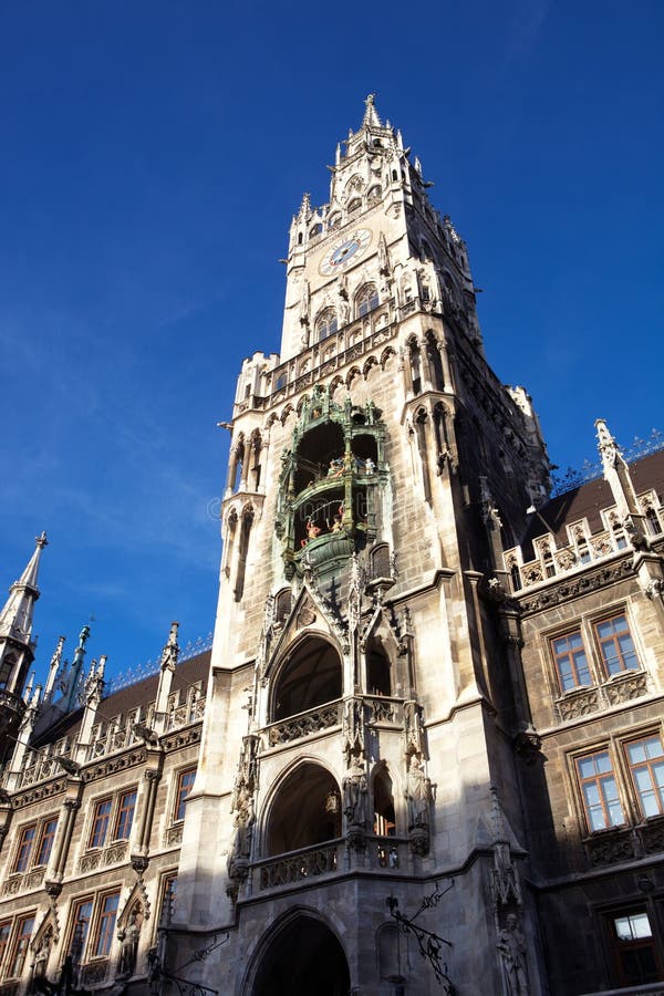 Munich Neues Rathaus stock image. Image of winter, tourism - 17033235