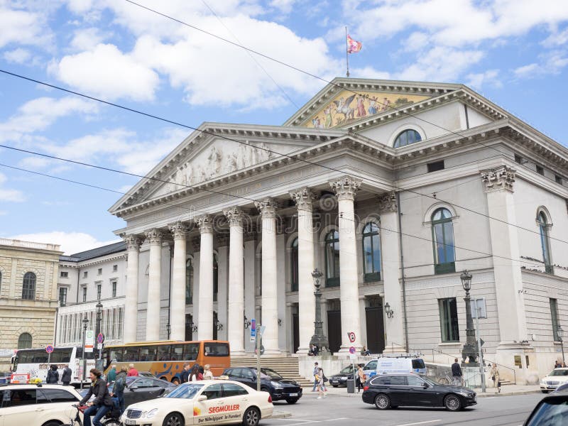 Munich state opera house editorial photo. Image of germany - 55791046