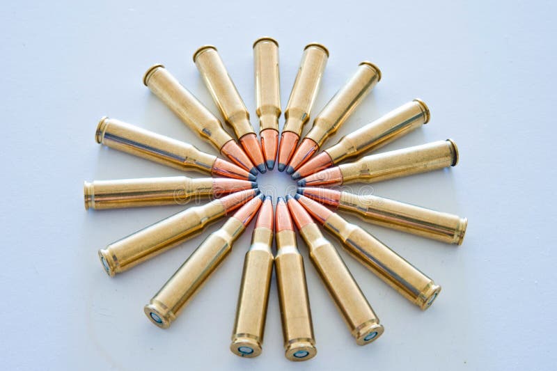 Munitie 004 van het geweer stock foto. Image of messing - 28077168