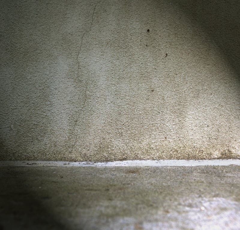 Vieux Mur Sale Avec Des Fissures Photo stock - Image du patine ...