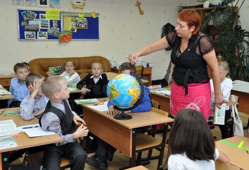 Murmansk, Russia - September 17, 2013, Children Studying Geography in ...