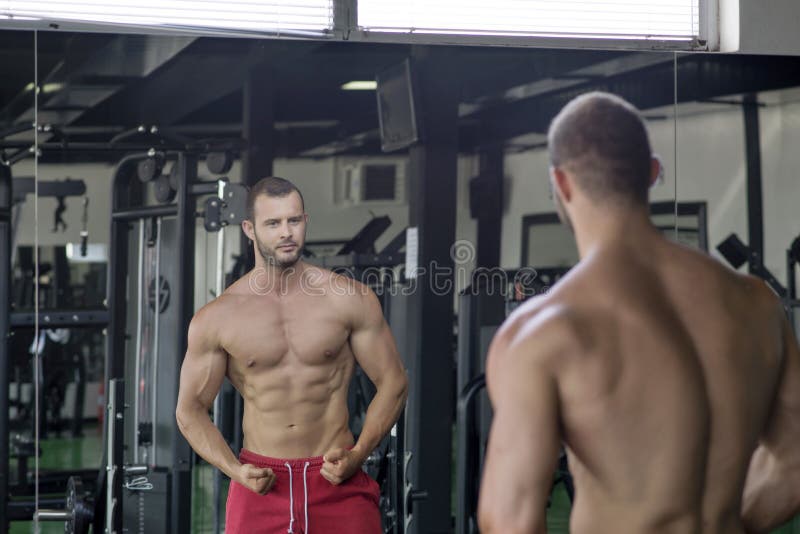 Muscular Athletic Bodybuilder Fitness Model Stock Image - Image of ...