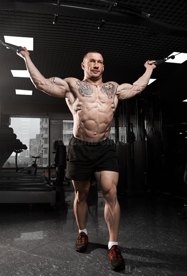 Muscular Athletic Bodybuilder Stock Photo - Image of fitness, caucasian ...
