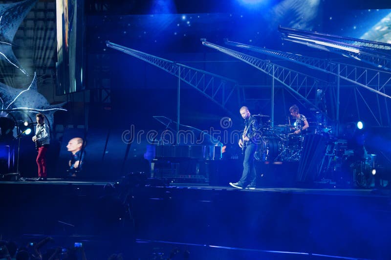 Muse Live! editorial image. Image of entertainment, rock - 32390025