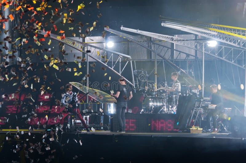 Muse Live! editorial stock photo. Image of events, rock - 32390668