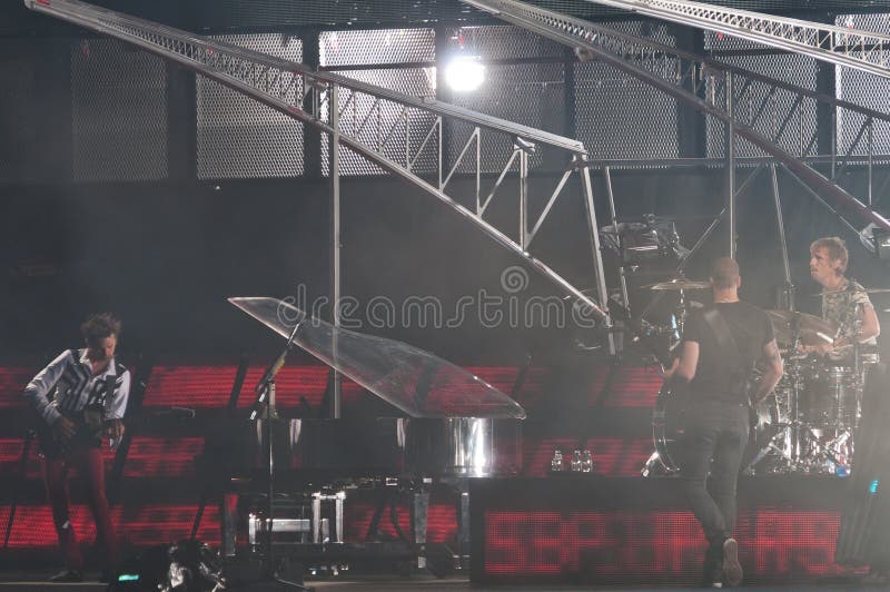 Muse Live! editorial photo. Image of stadium, events - 32390726