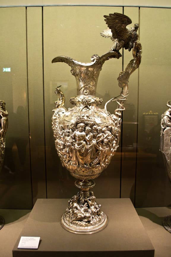 Museo de la lumbrera foto de archivo editorial. Imagen de cubilete ...