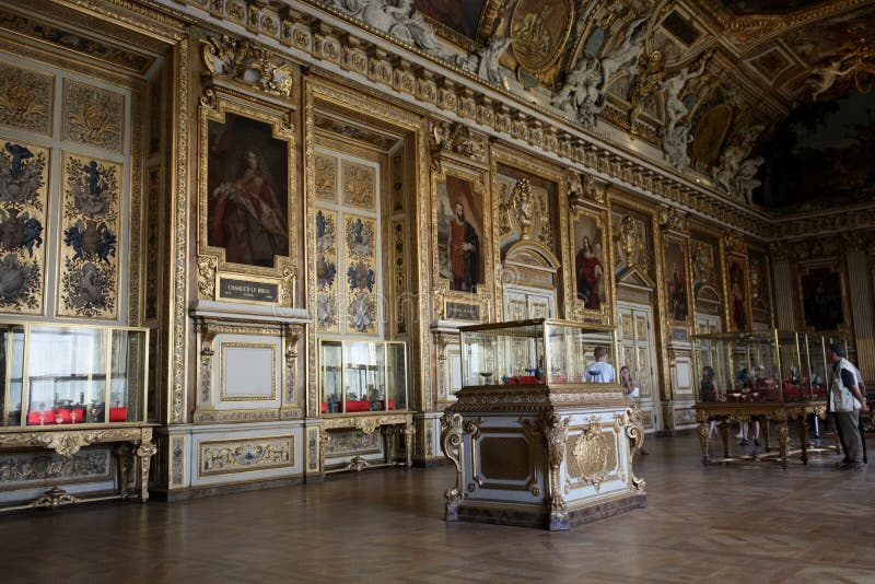 Museo De La Lumbrera, París Foto editorial - Imagen de lumbrera ...