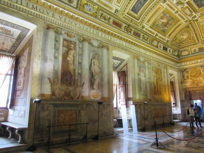 Museo Del Castillo De San Angelo. Roma. Imagen editorial - Imagen de ...