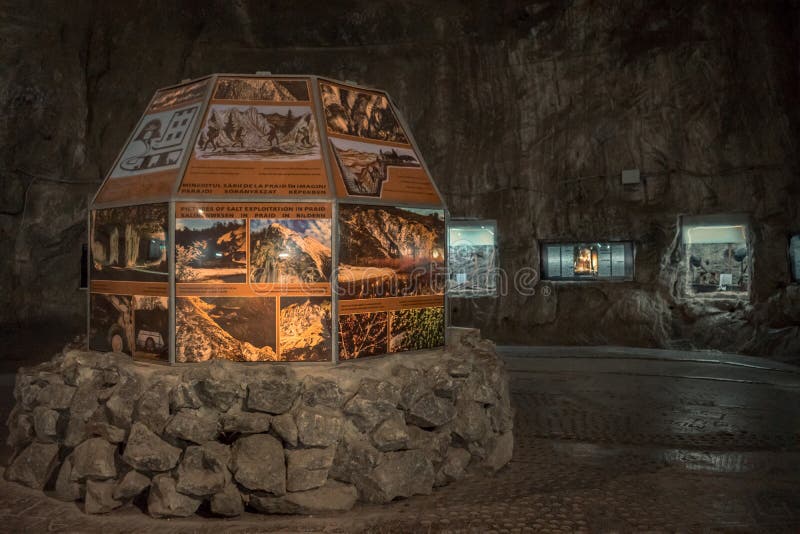 Museo En La Mina De Sal De Praid, Rumania Imagen editorial - Imagen de ...