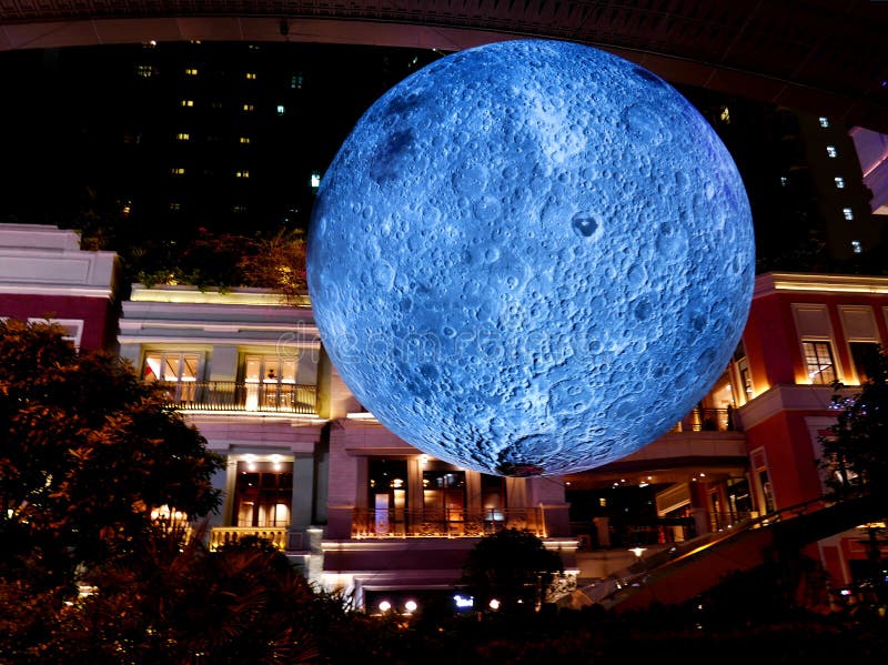 Museu Da Arte Finala Da Lua Exibida Em Lee Tung Avenue Hong Kong Imagem ...