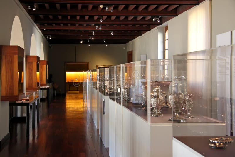 Museum exhibit editorial stock photo. Image of exhibits - 4114853