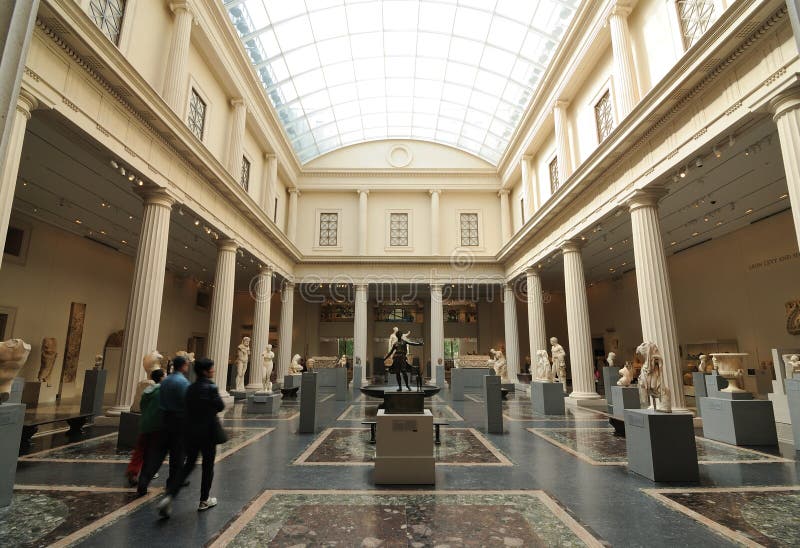 Metropolitan Museum of Art Great Hall Editorial Stock Photo - Image of ...