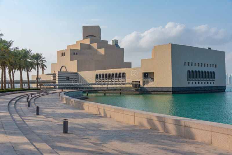 Museum of Islamic Art in Doha, Qatar Editorial Stock Photo - Image of ...