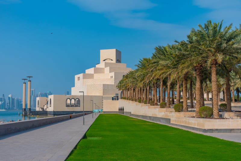Museum of Islamic Art in Doha, Qatar Editorial Stock Image - Image of ...