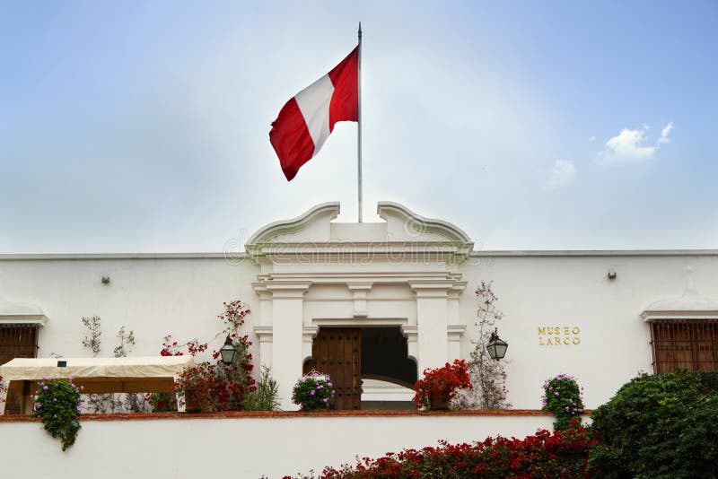 Museum Larco Museum Larco in Lima, Peru Redaktionelles Stockfotografie ...