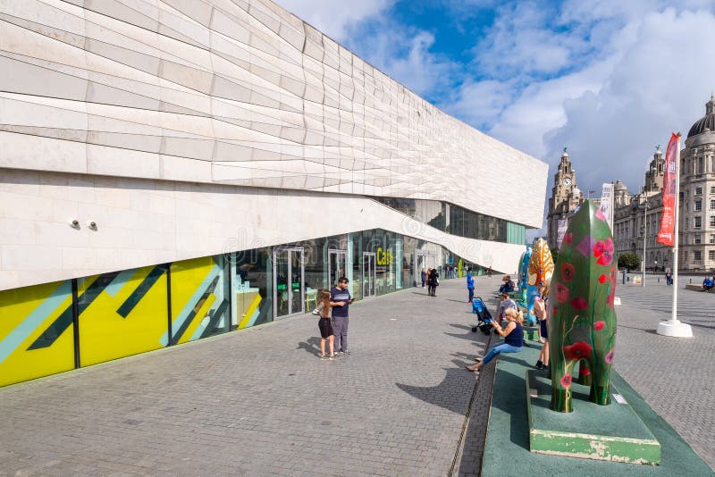 The Museum of Liverpool on a Summer Day Editorial Photography - Image ...