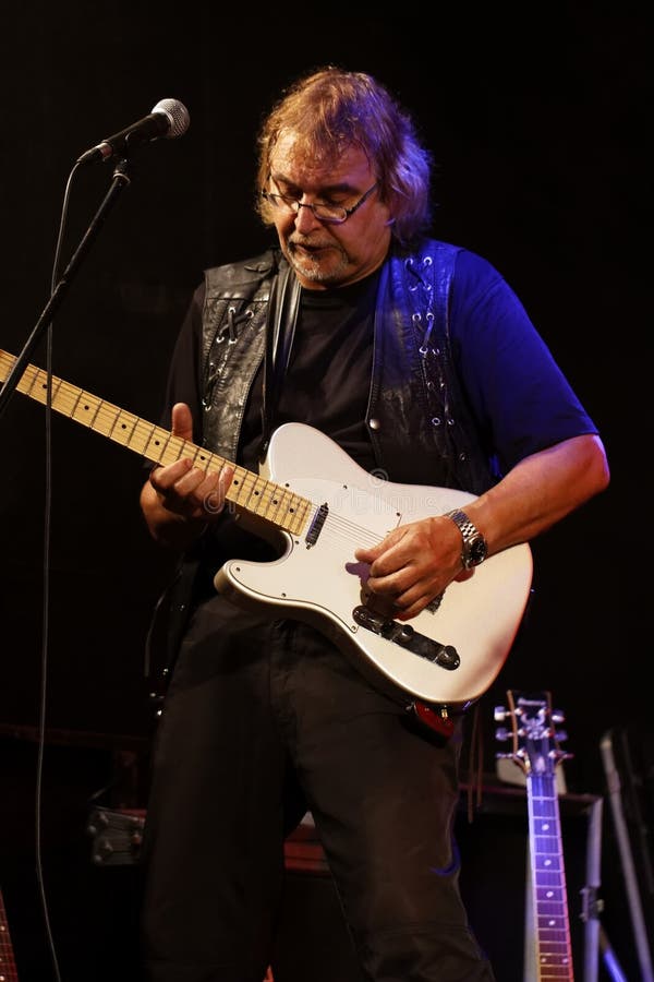 Musician Hannes Bauer editorial image. Image of guitarist - 20448070