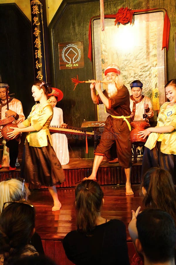 Musicians Play Ancient Chinese Instruments Editorial Photo - Image of ...