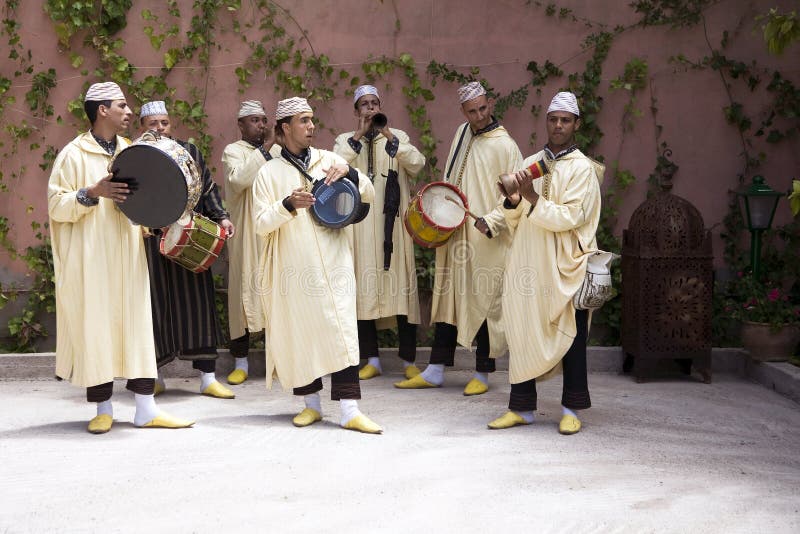 Musiciens Marocains Traditionnels Photographie éditorial - Image du ...