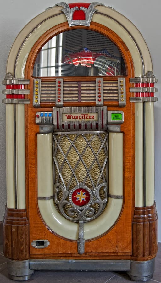 Musik Box editorial stock image. Image of audio, antique - 65416589