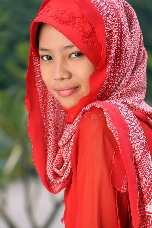 Muslim Girl stock image. Image of face, beauty, bride - 6203411