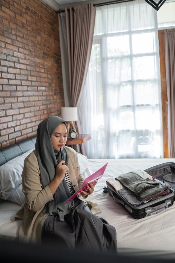 179 Muslim Checklist Stock Photos - Free & Royalty-Free Stock Photos ...