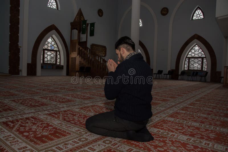 Muslim man pray stock photo. Image of making, belief - 89040808