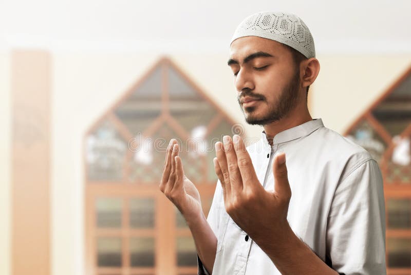 Muslim man pray in mosque stock image. Image of indonesian - 114536609