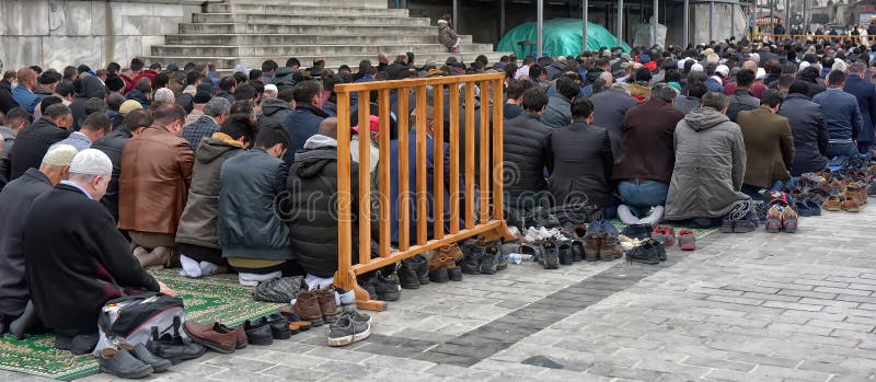 Muslim Performing Friday Prayers on the Streets of Istanbul Editorial ...