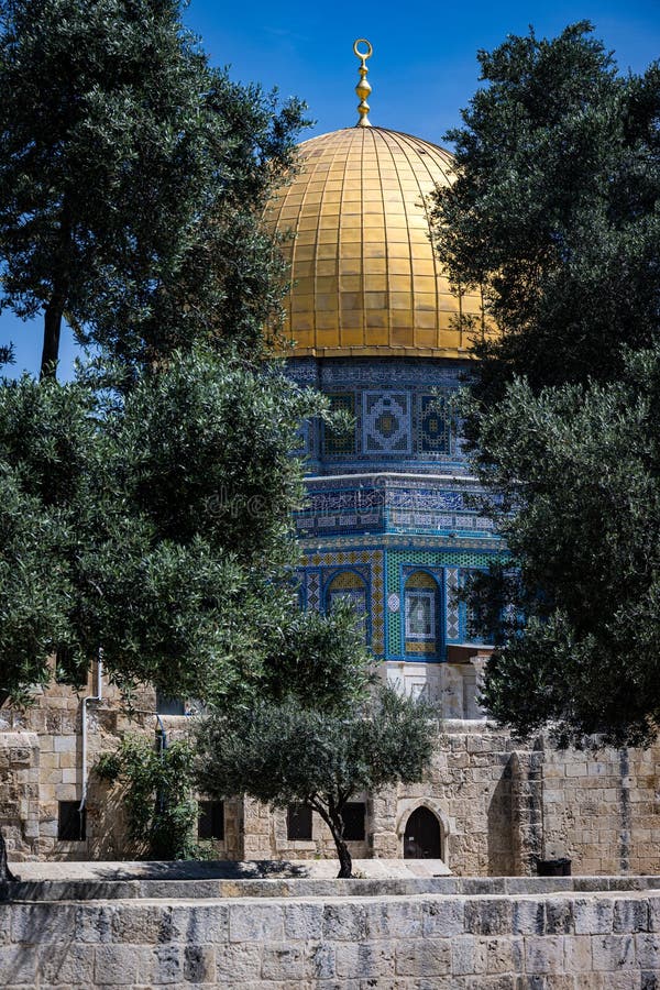 Muslim Sites in Old Jerusalem Editorial Photography - Image of town ...